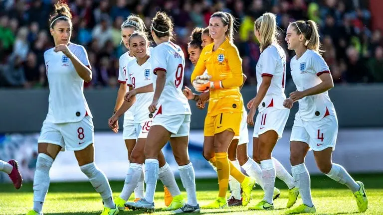 The Future of Girls Football in the England | We Make Footballers